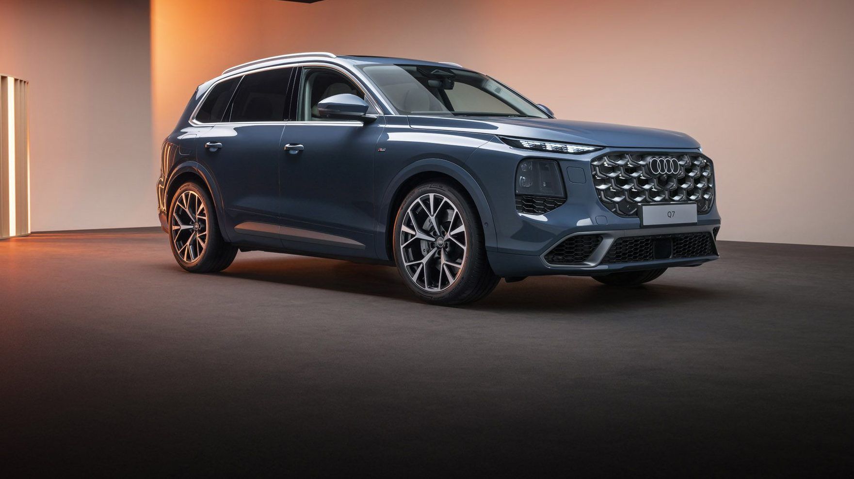 2027 Audi Q7 gains 100 hp, mind-blowing lighting