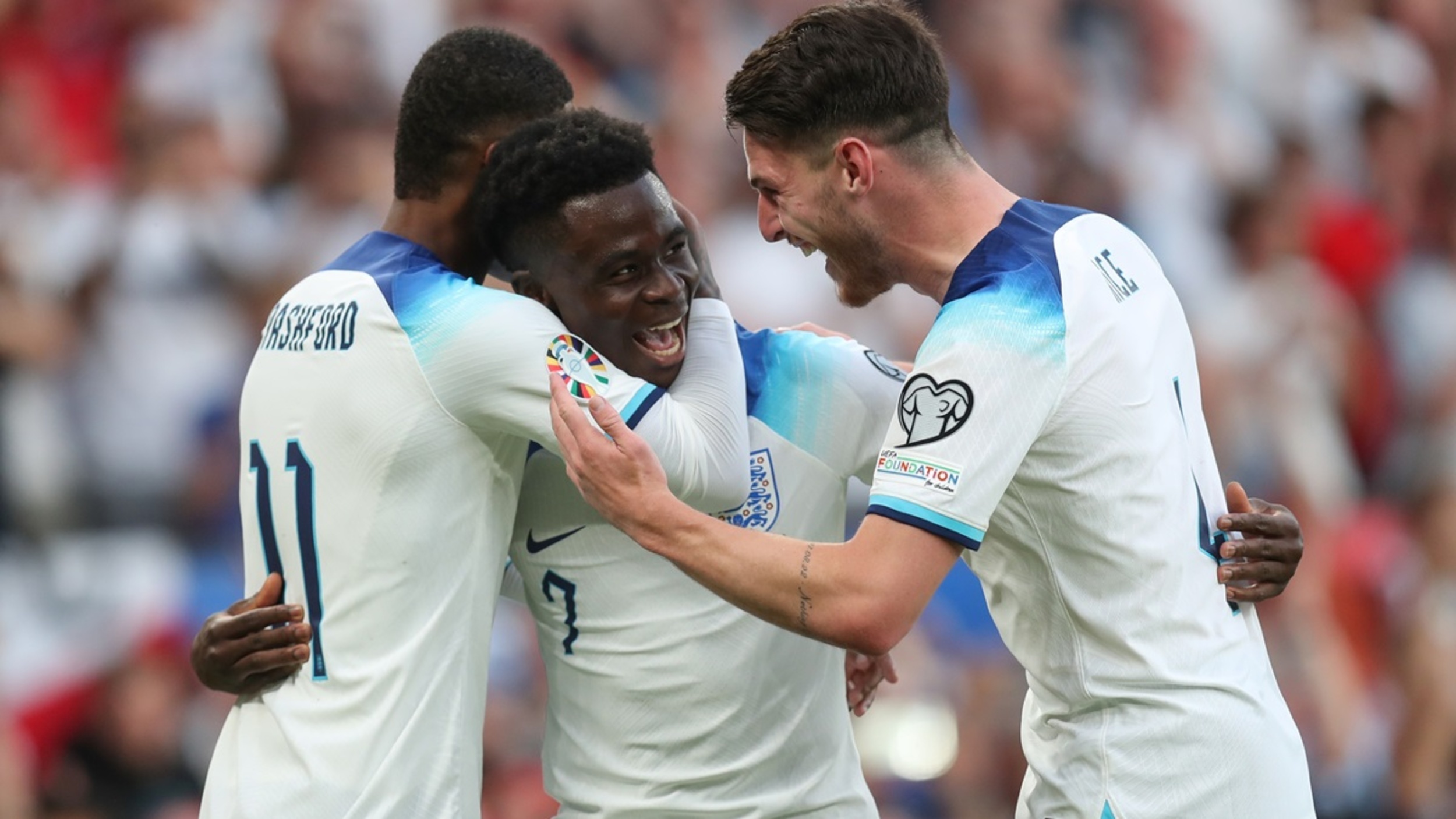 Micah Richards raises concern over Saka’s style at the World Cup for ...