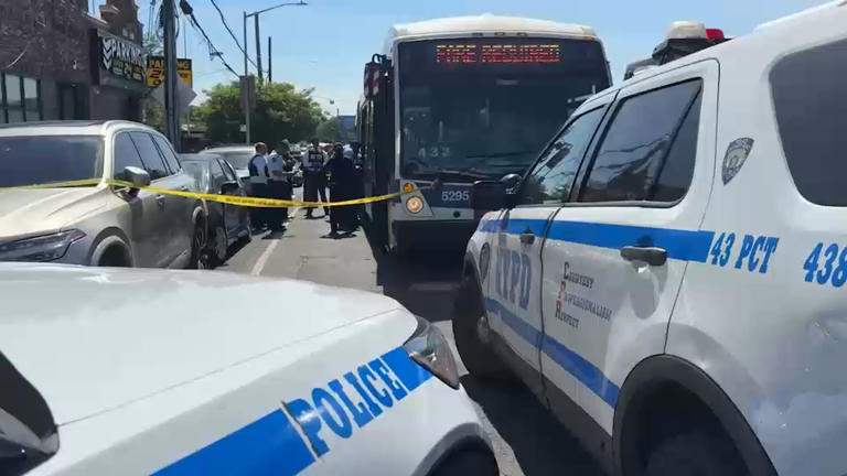 Man on MTA bus fatally shot after telling gunman to stop yelling on his ...
