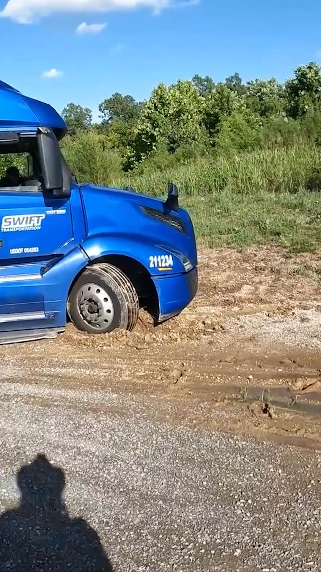 Mud 1, semi truck 0