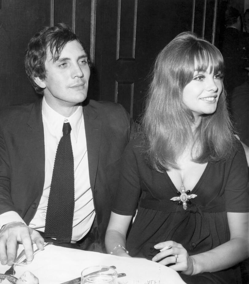 « Trois fois bravo pour le Prozac » : les lettres inédites de Diana à ...