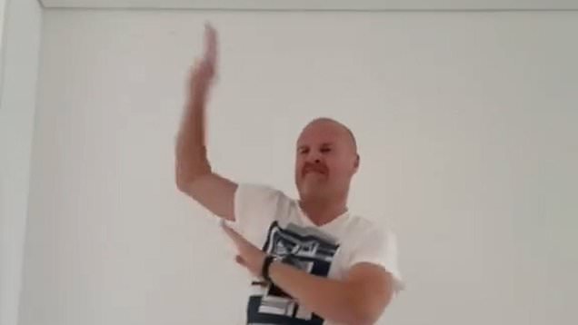 Sean Dyche shows off spectacular dance moves on TikTok