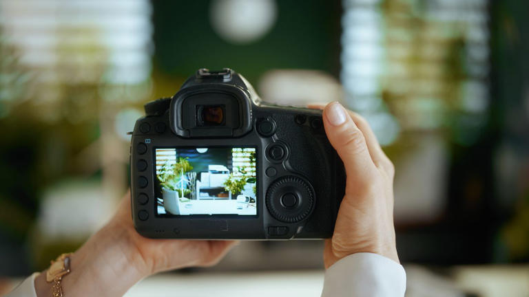 Freelancing as a female photographer? This genre is where you'll suffer ...