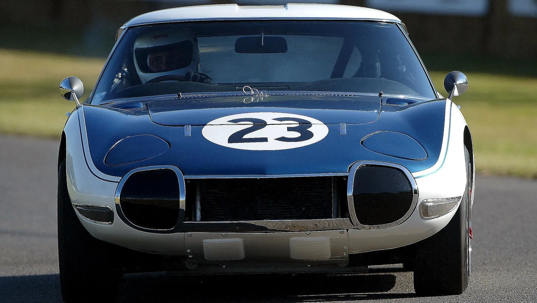 14 legendary Japanese sports cars