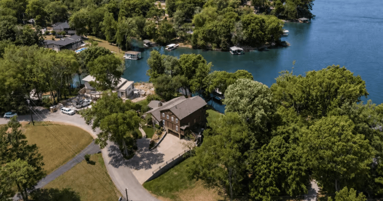 6 waterfront rentals in Tennessee that feel like a dream