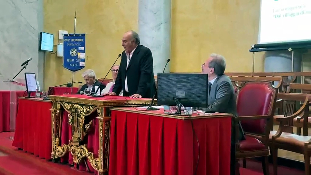 Gerry Scotti, lectio magistralis in università a Pavia: "Sono il ...