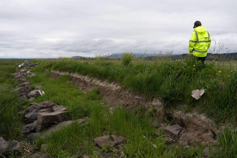 100-year-old Stanwood dike in need of emergency repairs