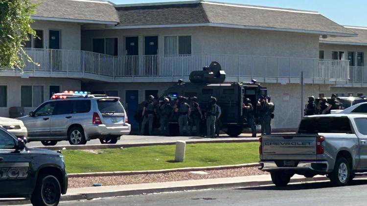 SWAT situation at a motel in Mesa