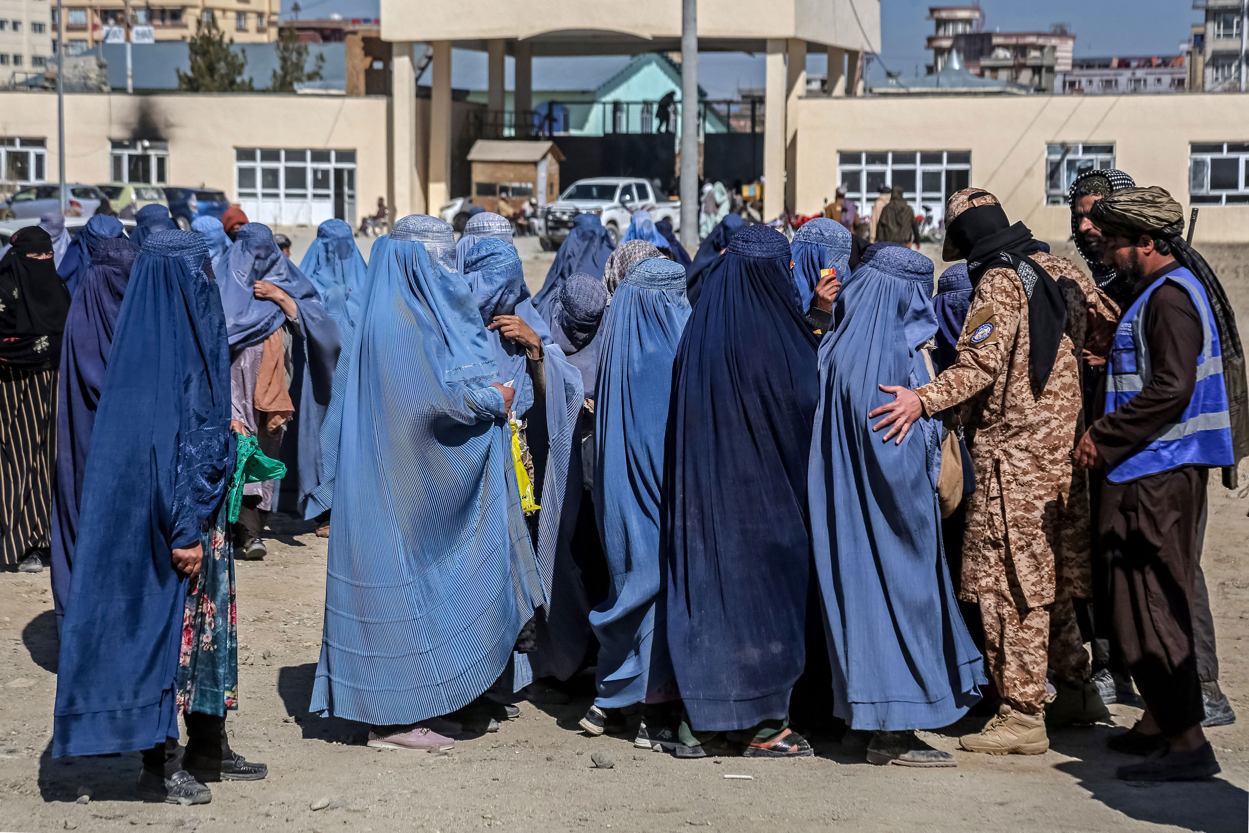 Taliban opens fire on Afghan protesters demonstrating against arrest of ...