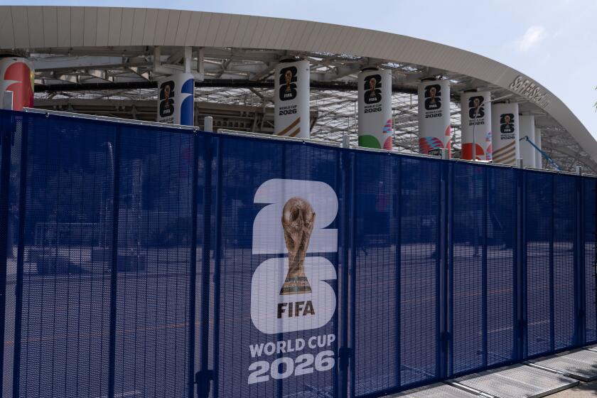 SoFi Stadium workers union announces labor deal, averting strike during ...