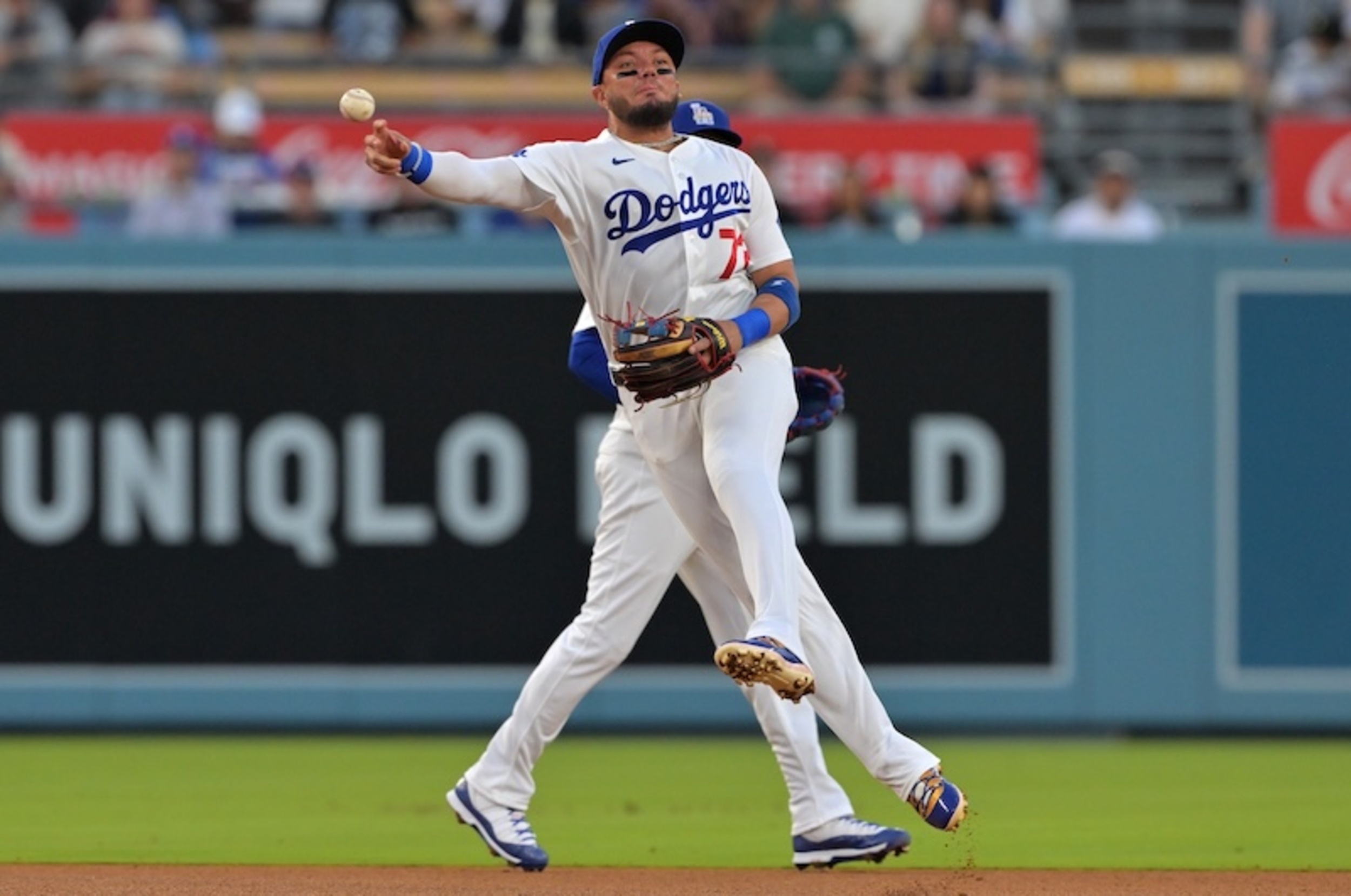 Miguel Rojas wins play of the week for June 1-7