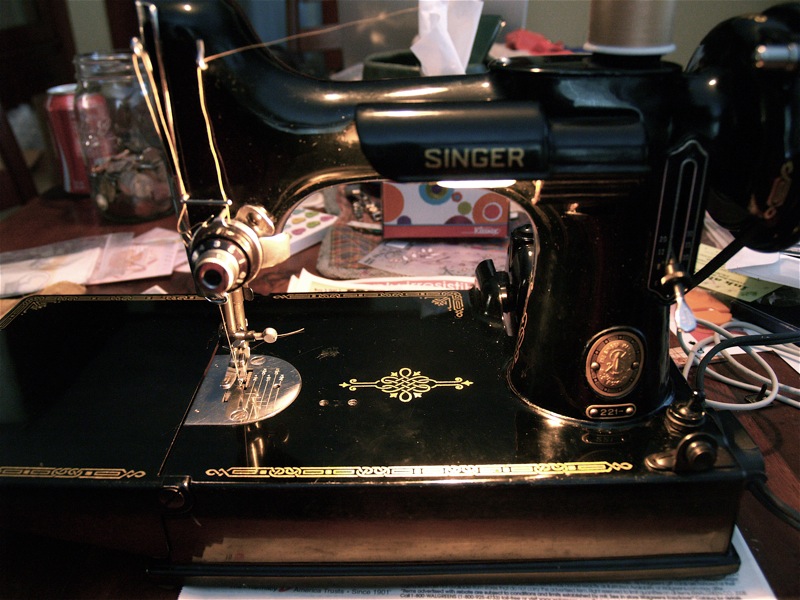 16 vintage sewing machines that are worth keeping instead of donating