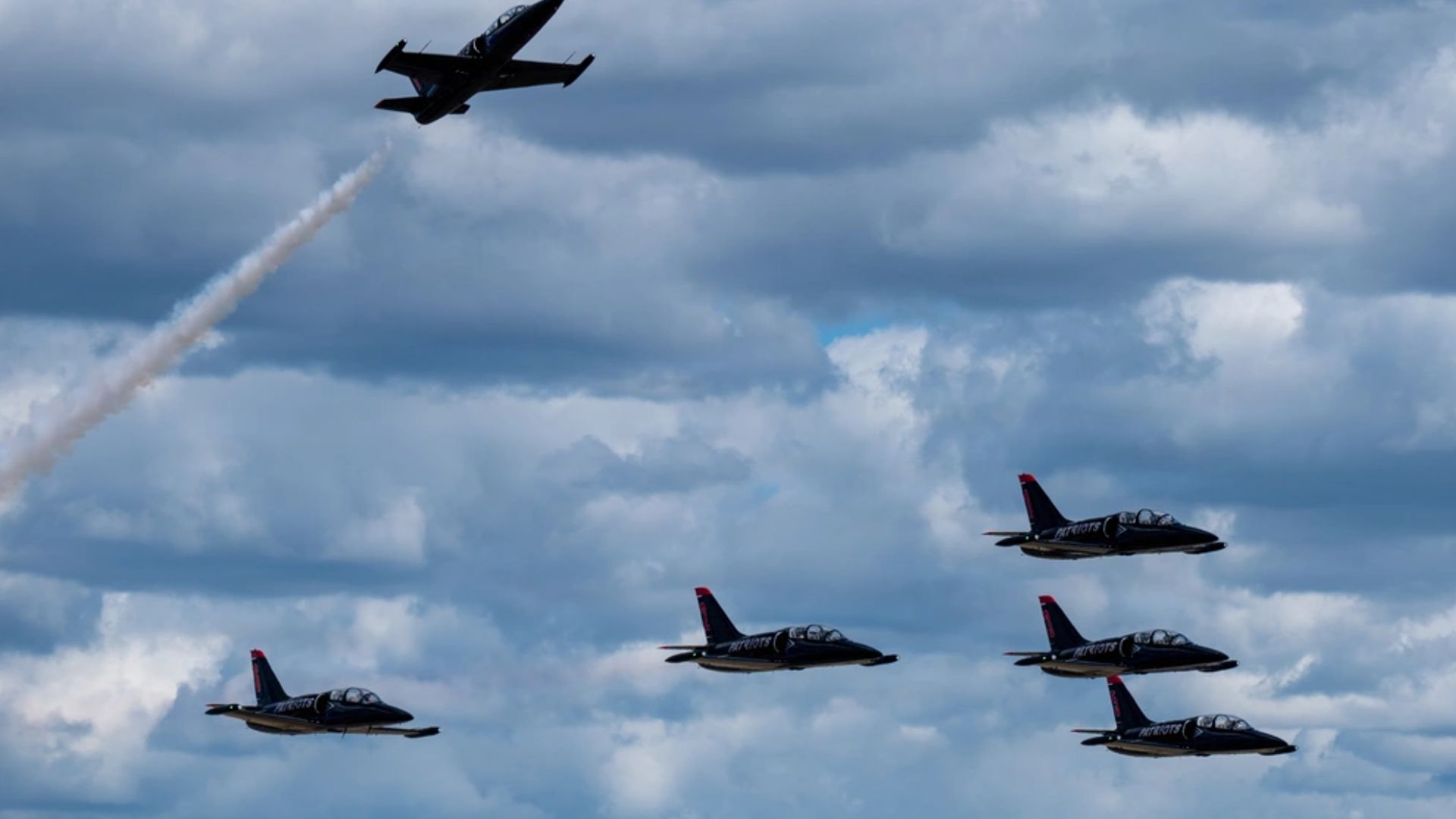 Photos: Aerial displays, exhibits amaze thousands at Fairchild Air ...