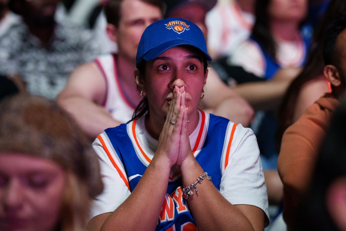 'Trump curse': Knicks fans blame president after Game 3 loss to Spurs