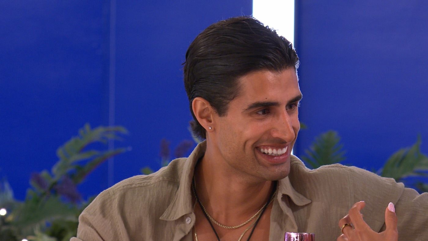 Love Island’s Samraj Toor looks completely different with bleach blond hair