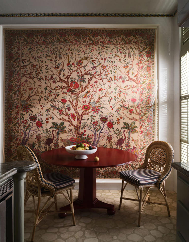 Designer Michael S Smith brings a palazzo to Palm Springs