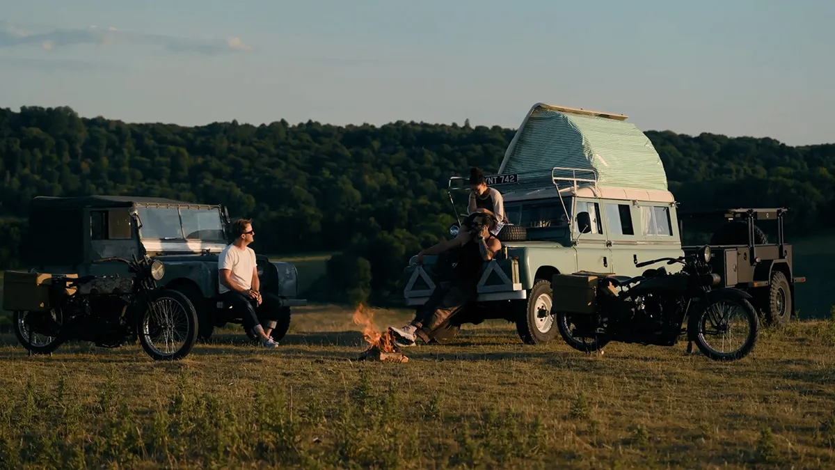 Jason Momoa pulled the engines out of his vintage Land Rovers and ...