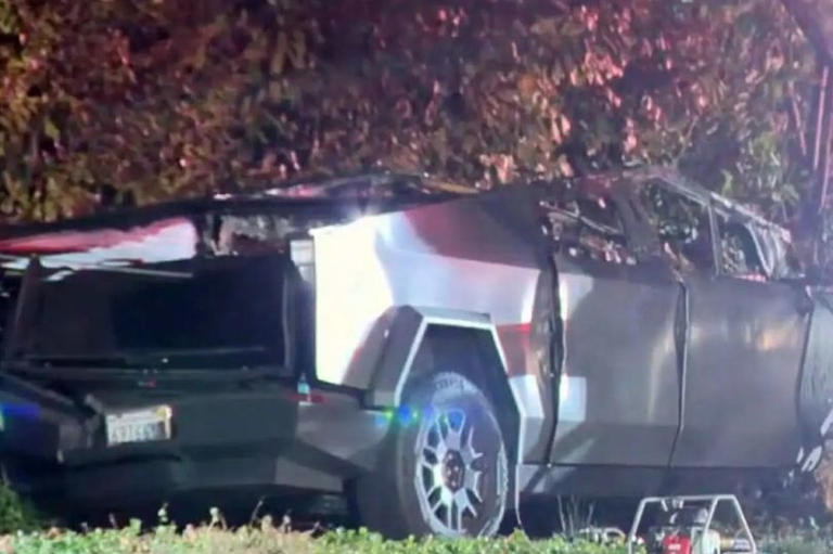 Tesla crashes through residential garage as driver blames autopilot ...