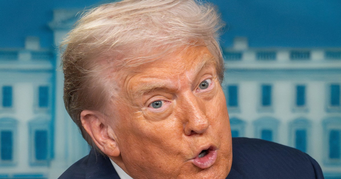 Trump slammed as "psychologically incontinent" by former GOP operative