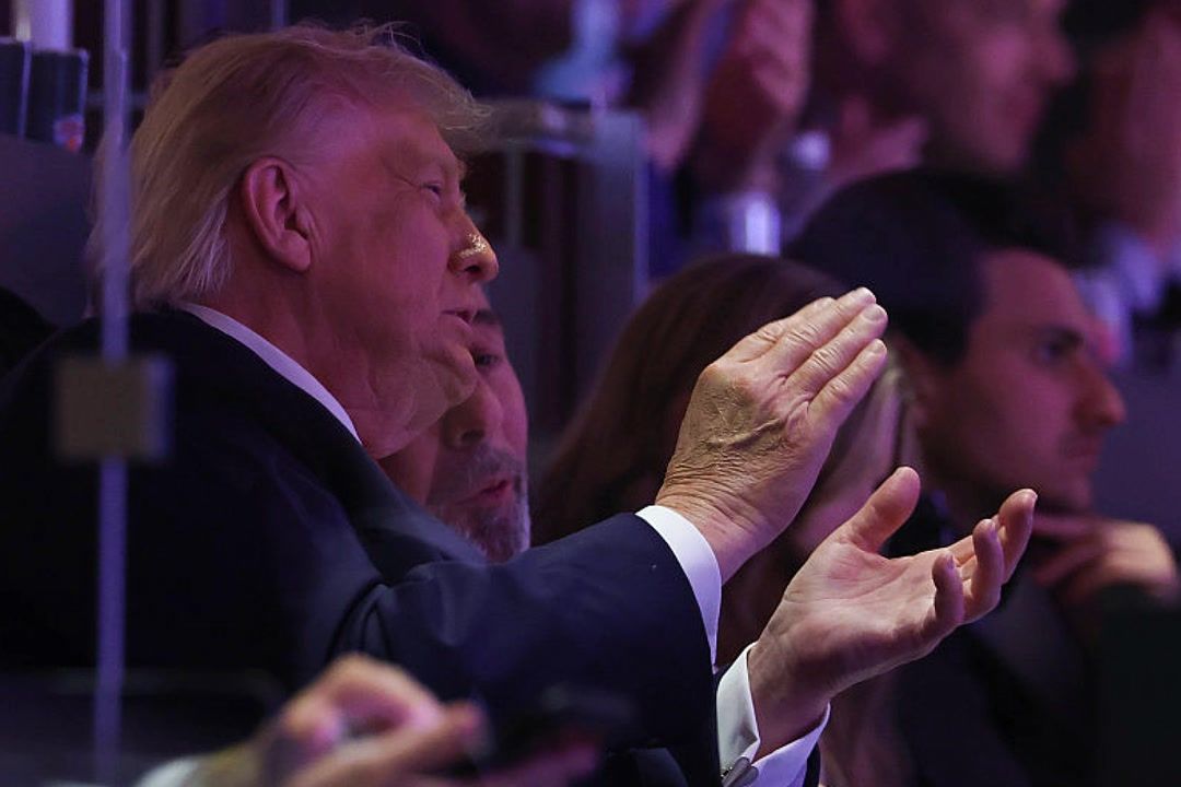 Trump's health fears on show as NBA viewers spot 'afflicted' body part