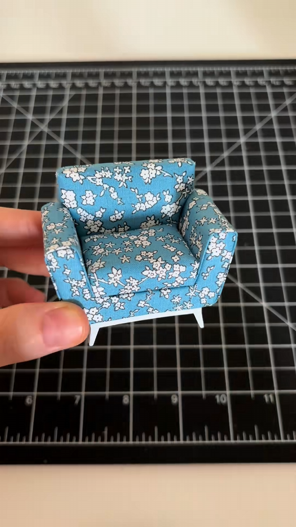 Blue floral accent chair miniature DIY dollhouse furniture project