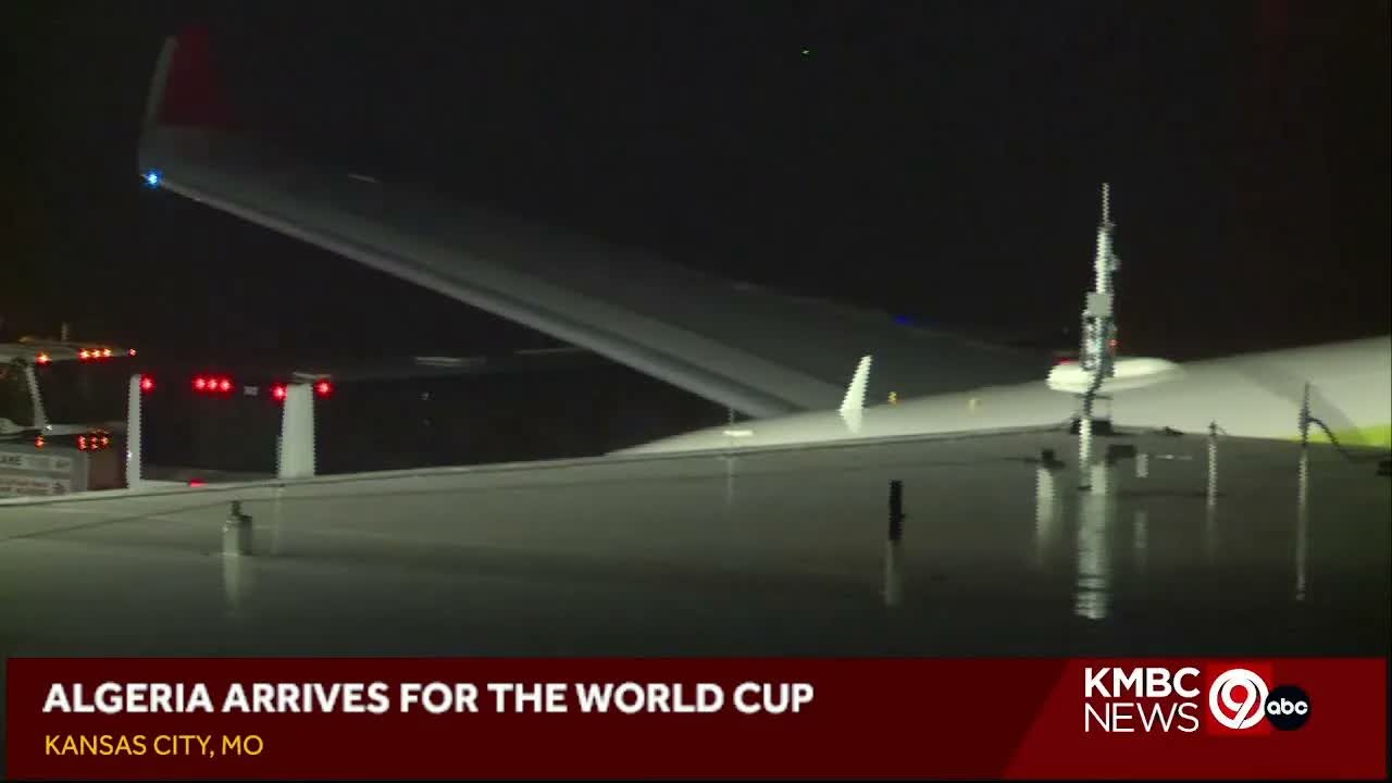 Algeria national team arrives in Kansas City for World Cup