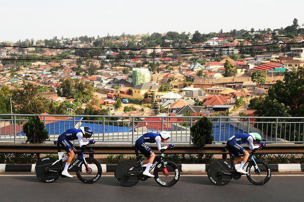 Decathlon CMA CGM explains Paul Seixas' participation in Tour Auvergne ...