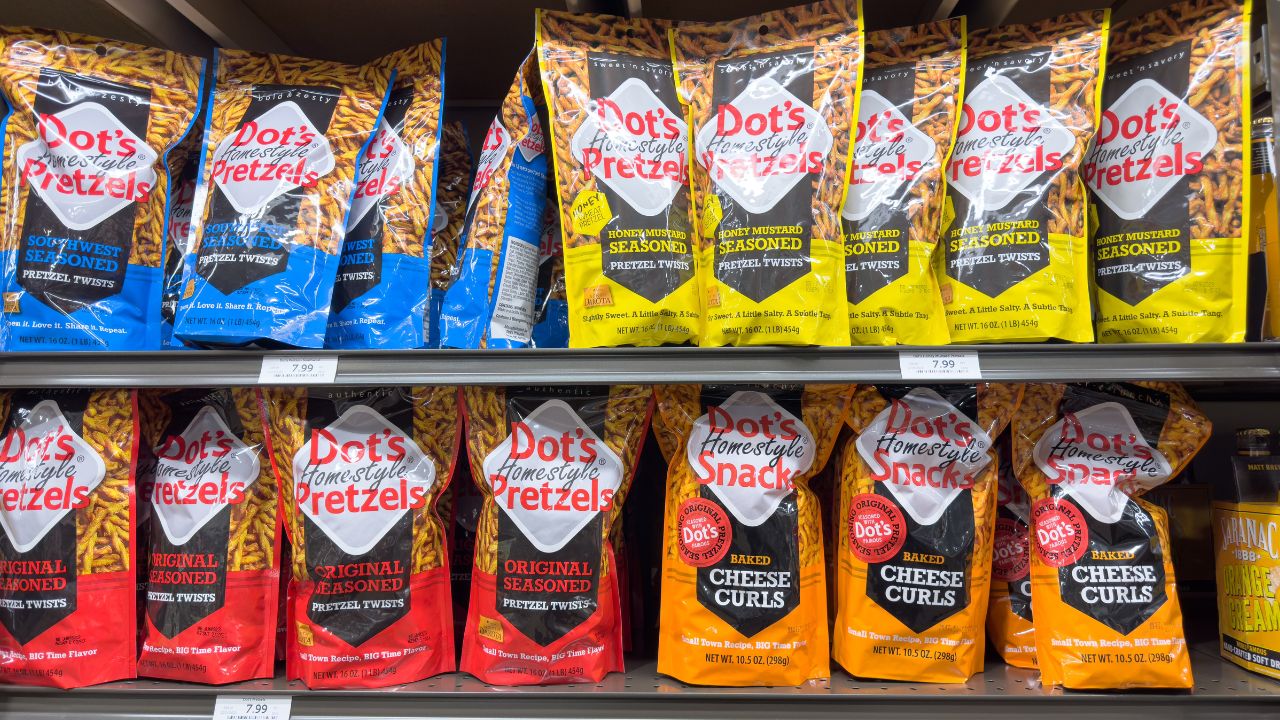 Dot’s Homestyle Pretzels rolls out a new chipotle honey flavor that ...