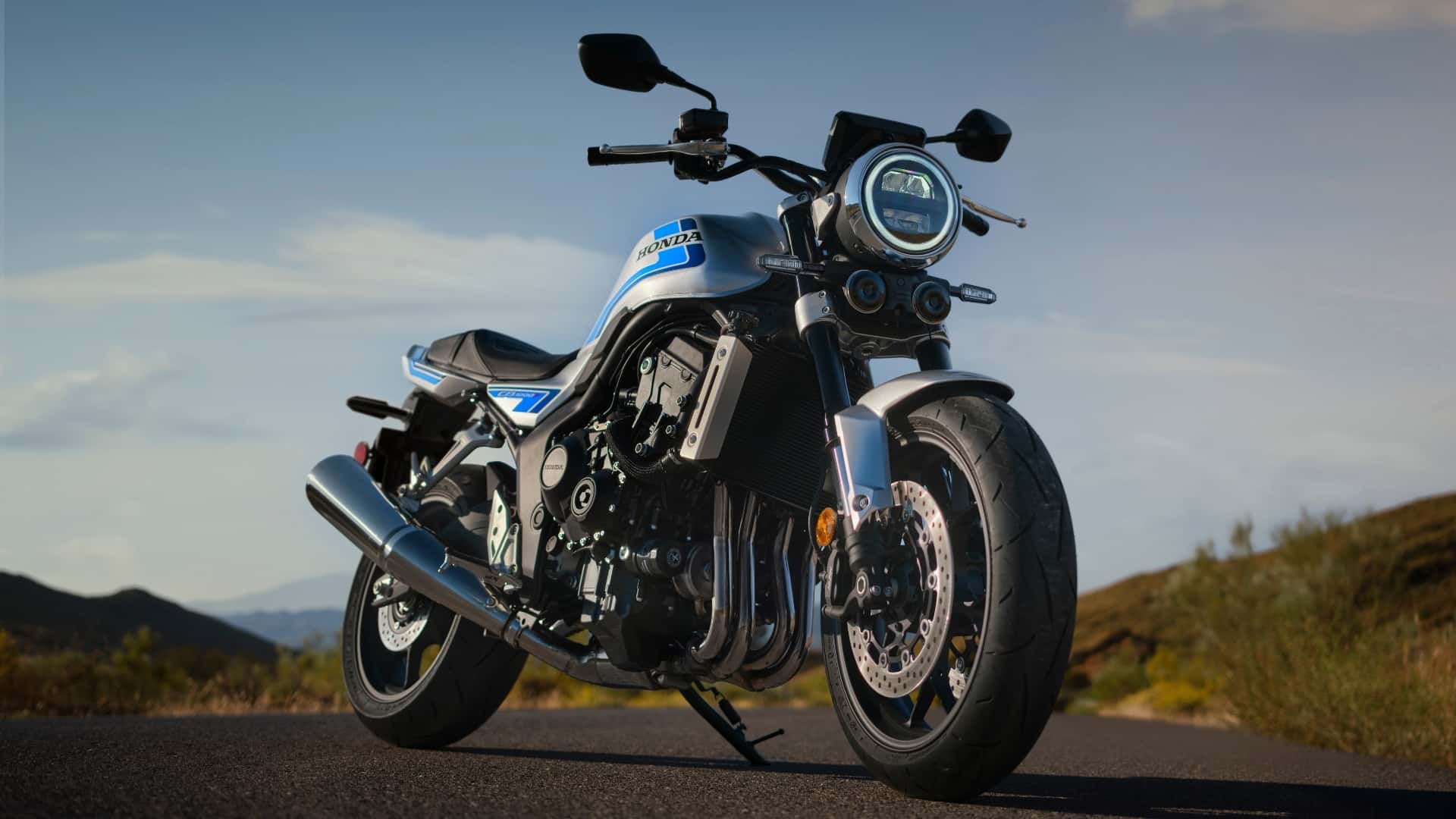 Honda is bringing the CB1000F to the US. Clearly, it wants to print money.