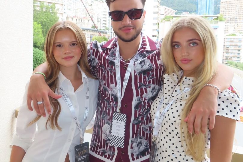 Princess Andre puts her mum's drama behind her as she parties with ...