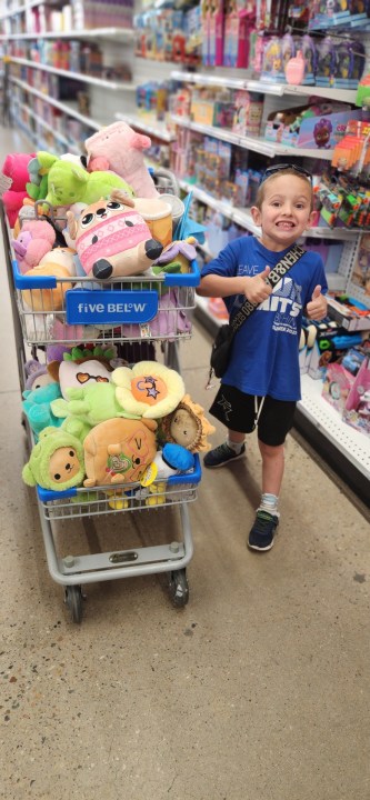 Carlos Robles’ unique birthday wish: Spreading joy at Children’s Hospital
