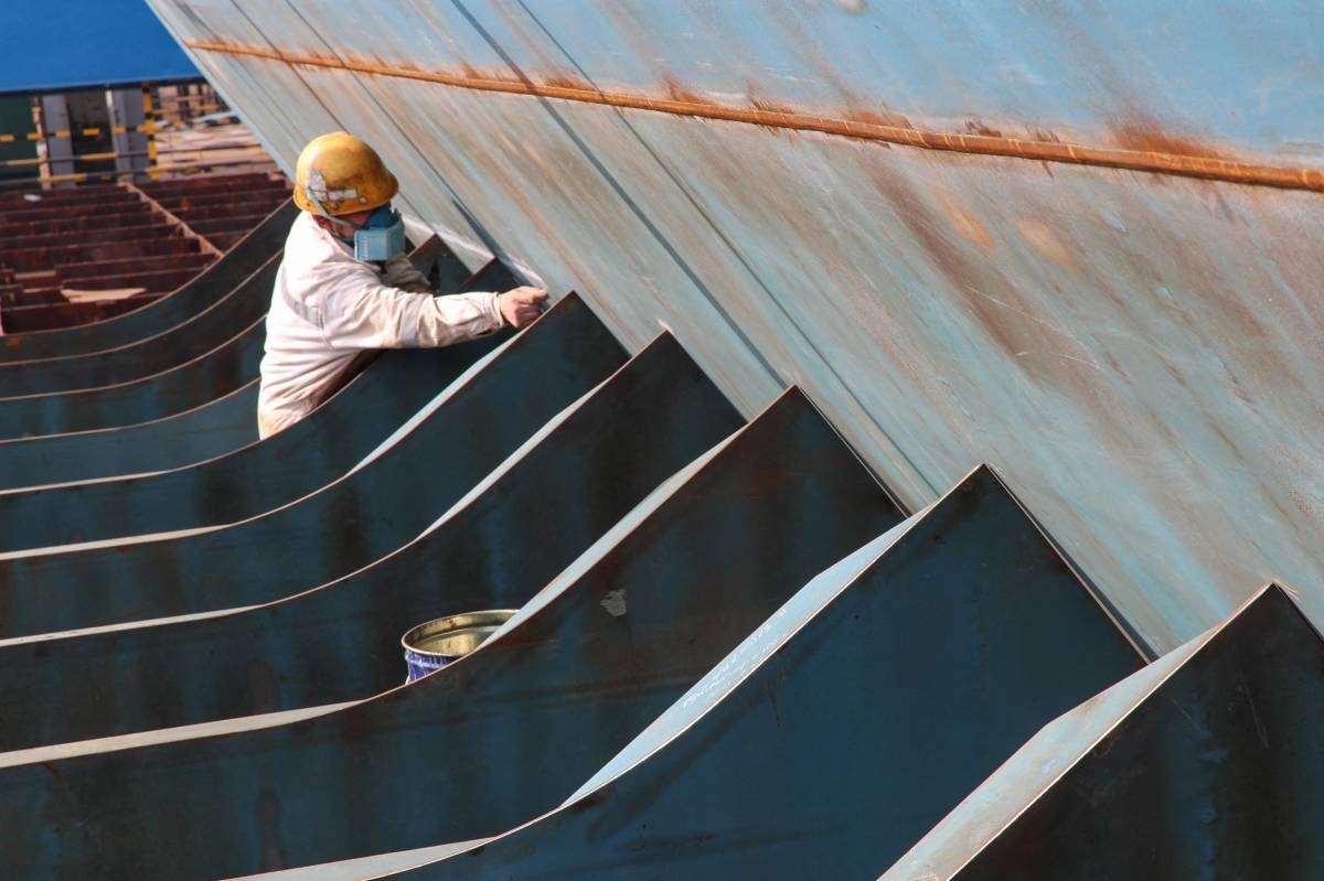 China's shipbuilding industry charts greener, smarter course — report