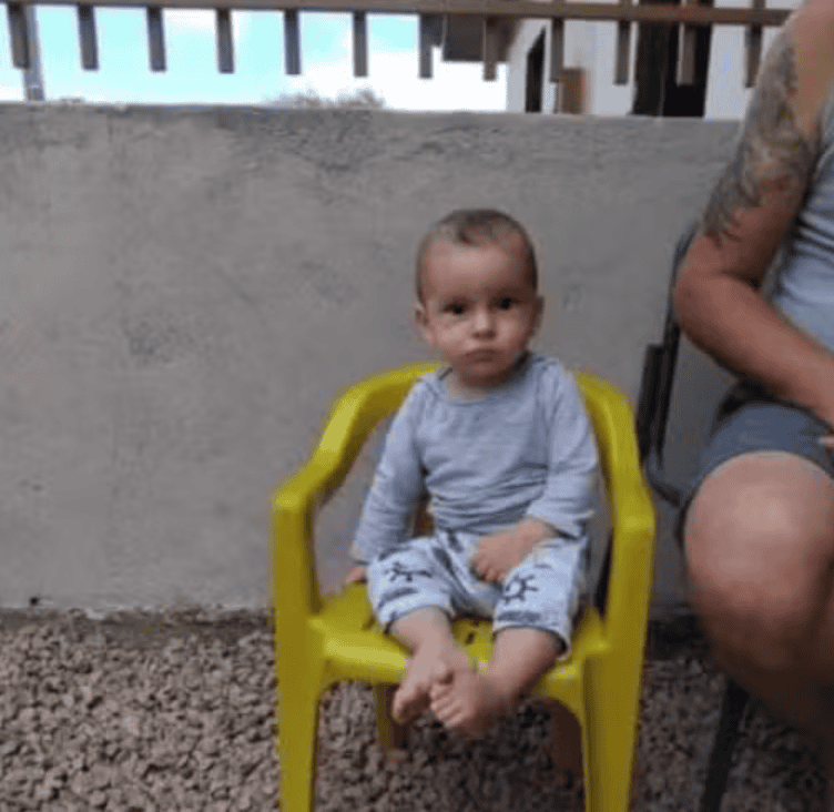 Bebê recebe veneno de cobra por engano