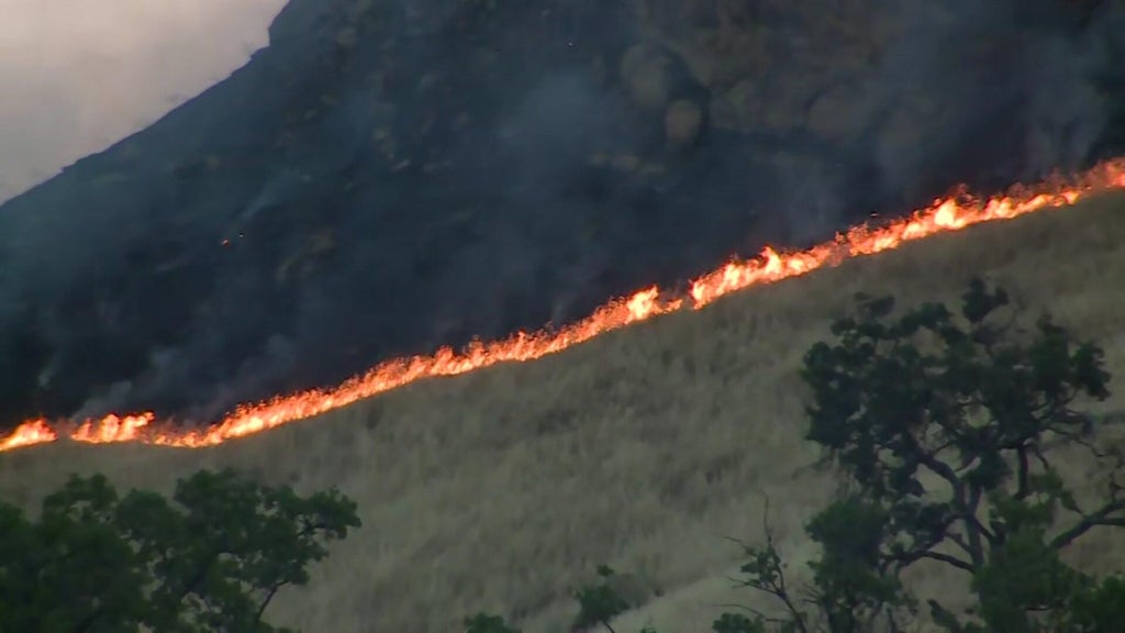 Escaped control burn sparks Putah Fire, burning hundreds of acres near ...