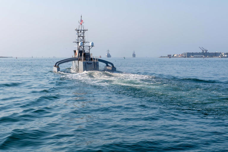 US Navy uses cutting-edge new drone boat to rescue Apache pilots who ...