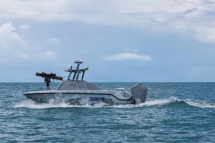 US naval drone rescued two pilots after helicopter crash near Strait of ...