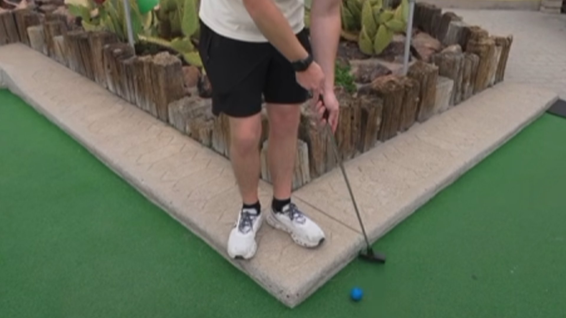 Crazy Castles & Coasters mini golf match