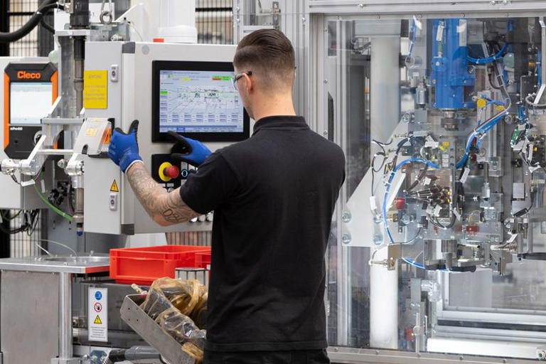 Mercedes launches mass production of electric motor for high ...