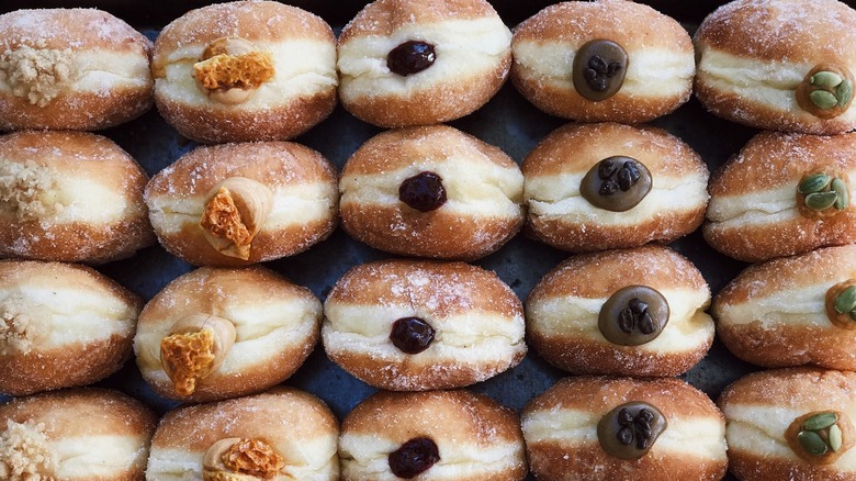 The Seattle Donut Shop That Customers Willingly Wait Hours In Line For