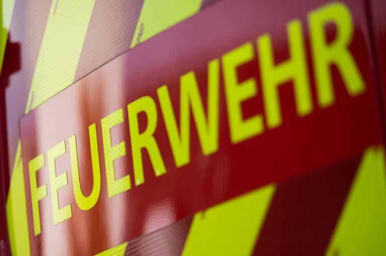Alarm ruft Feuerwehr zu Anklamer Schule