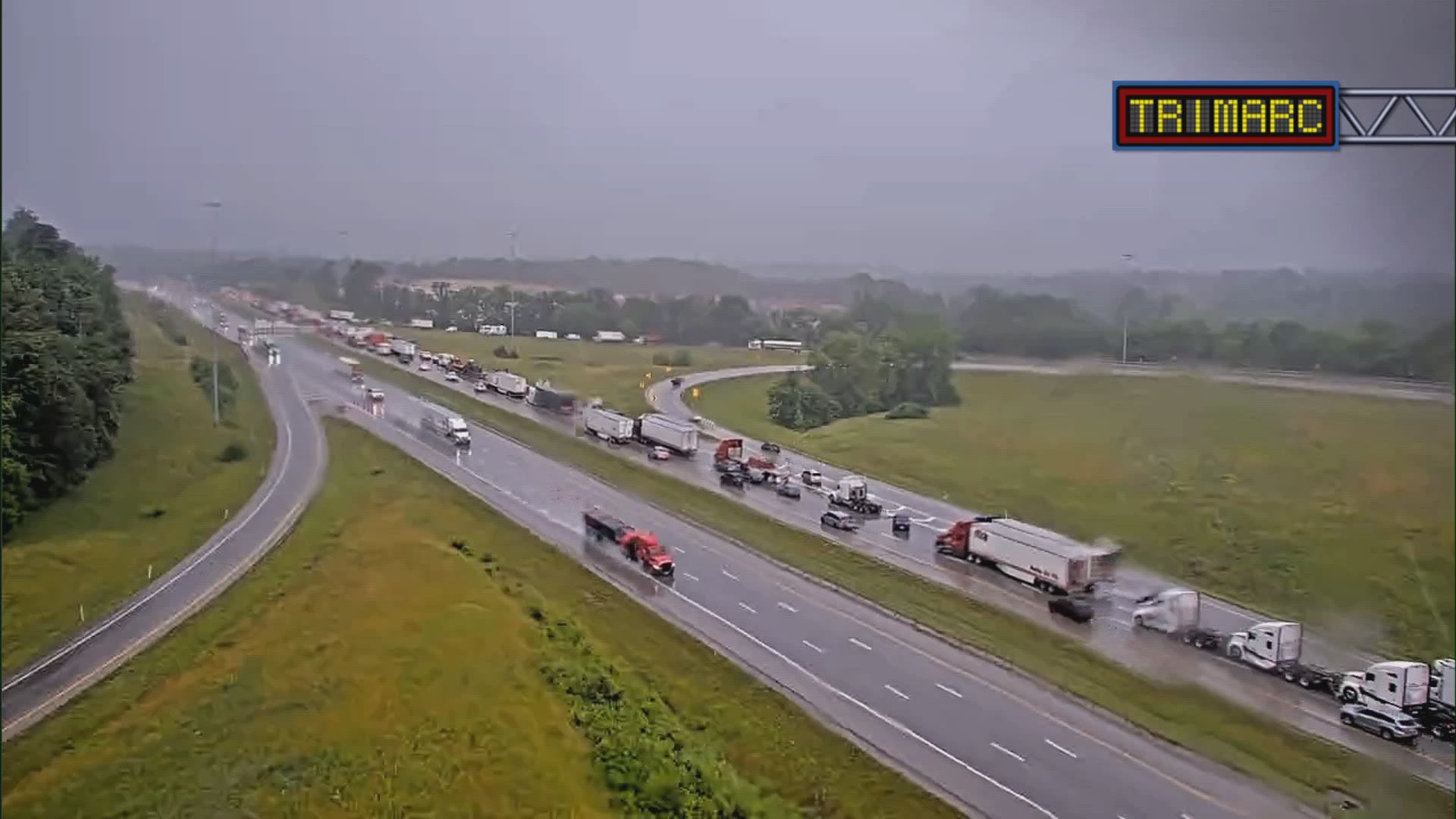 Traffic Alert: crash on I-65 south near the Bluegrass Pkwy
