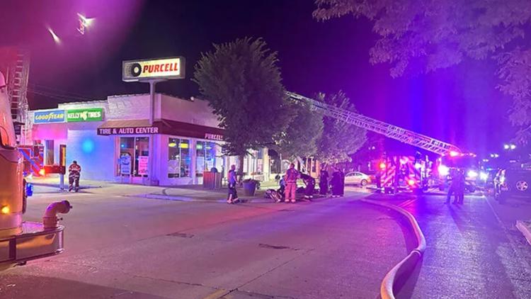 Fire damages De Soto restaurant