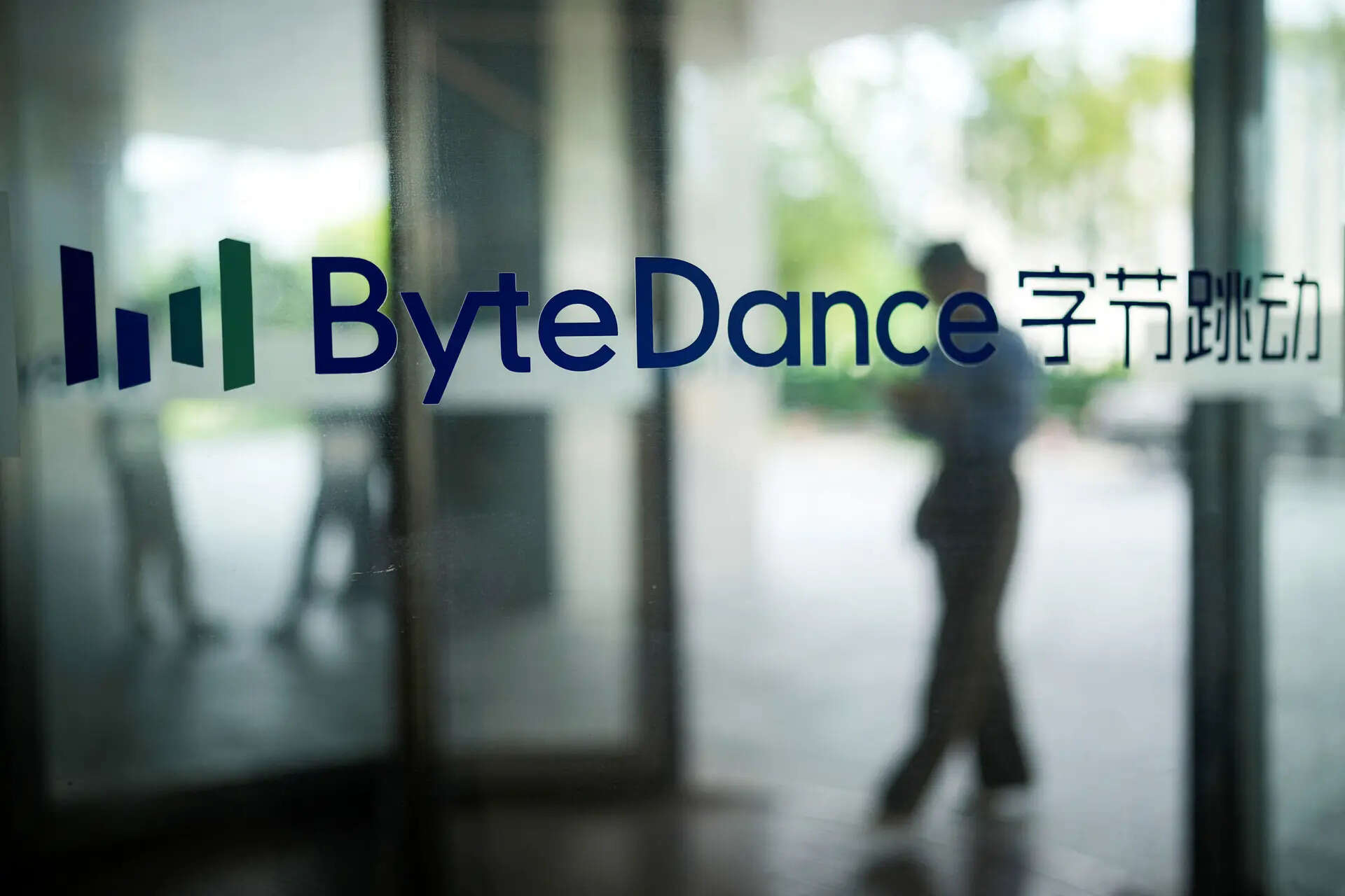 Seres-backed Saidou launches smart EV brand, partners with ByteDance