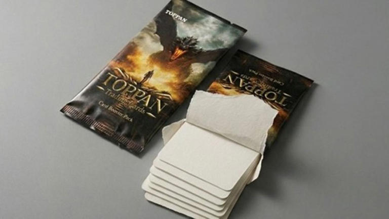 Toppan develops paper-based light-shielding card pillow pack