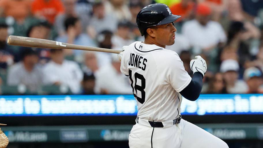 Jahmai Jones giving Tigers fans Andy Ibáñez flashbacks as poor ...