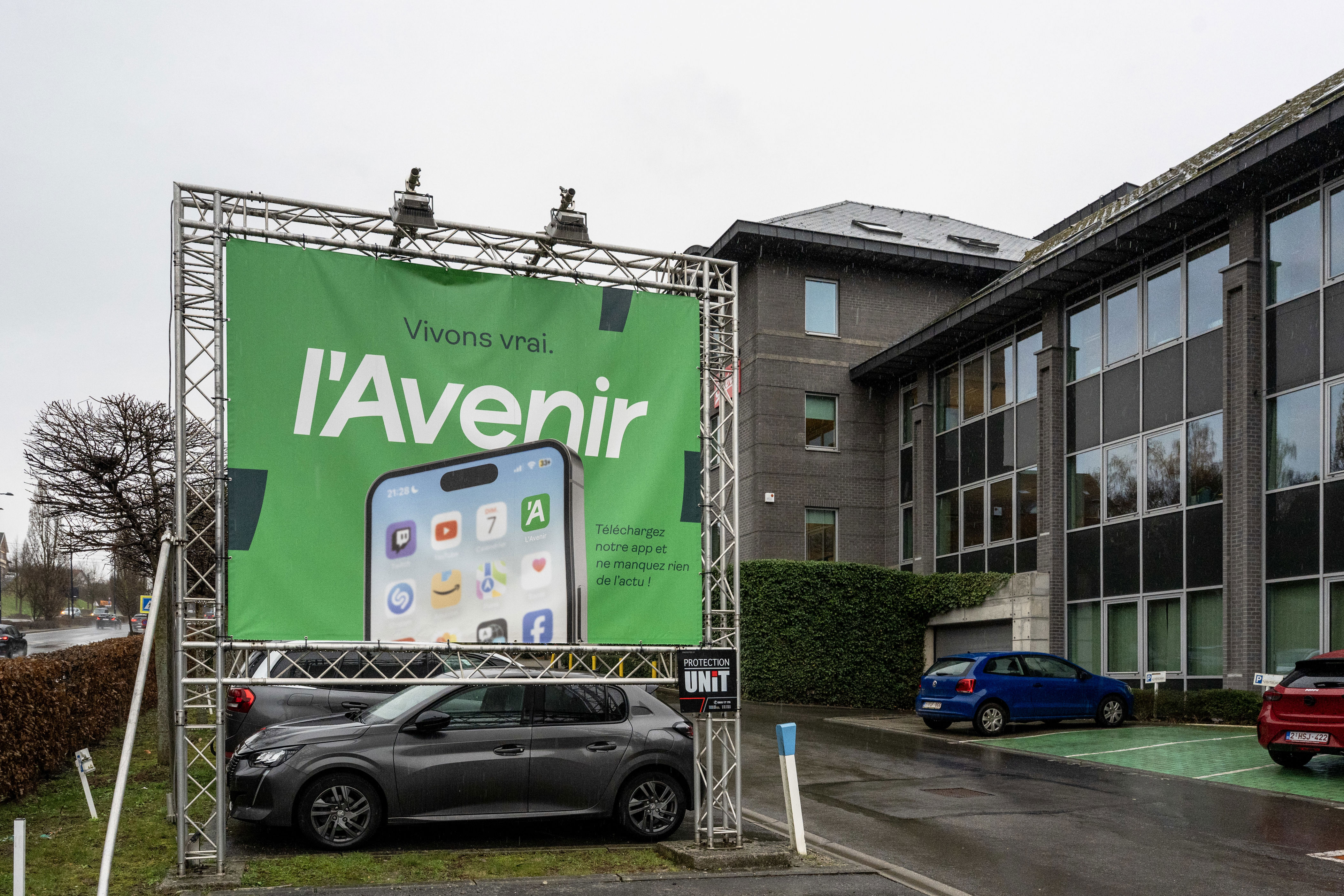 Personeel krant l'Avenir weigert nieuwe periode van economische ...