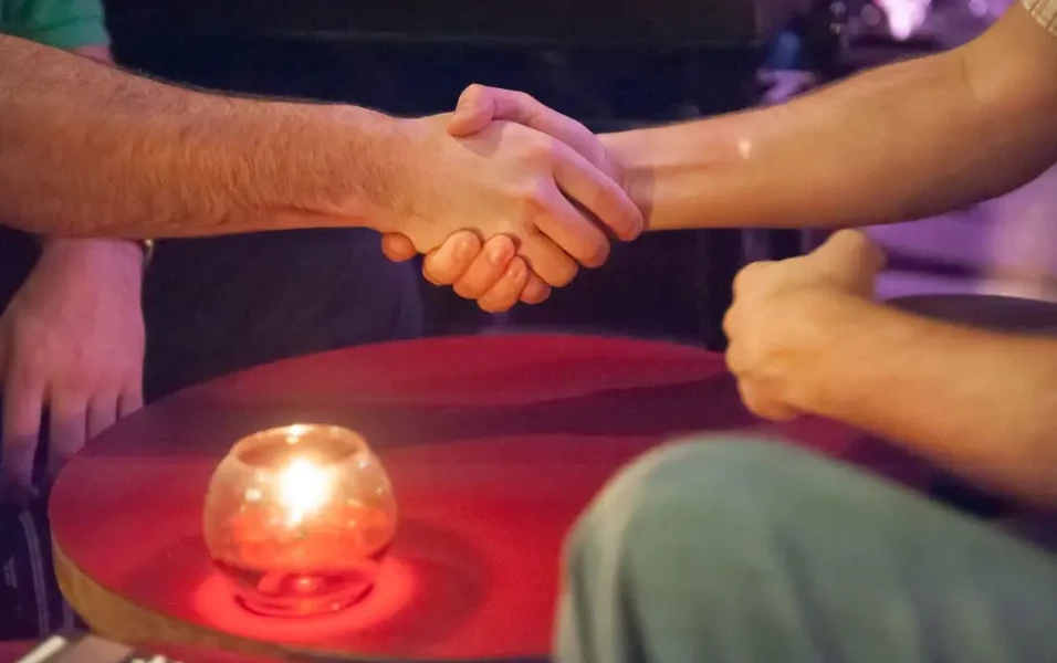 Mastering body language for deeper connections