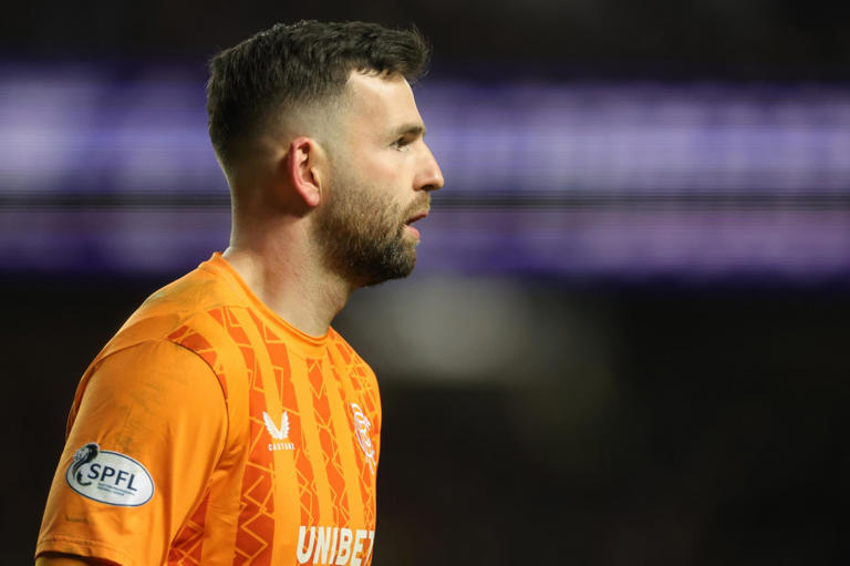 Scotland goalkeeper Liam Kelly signs new two-year deal at Rangers