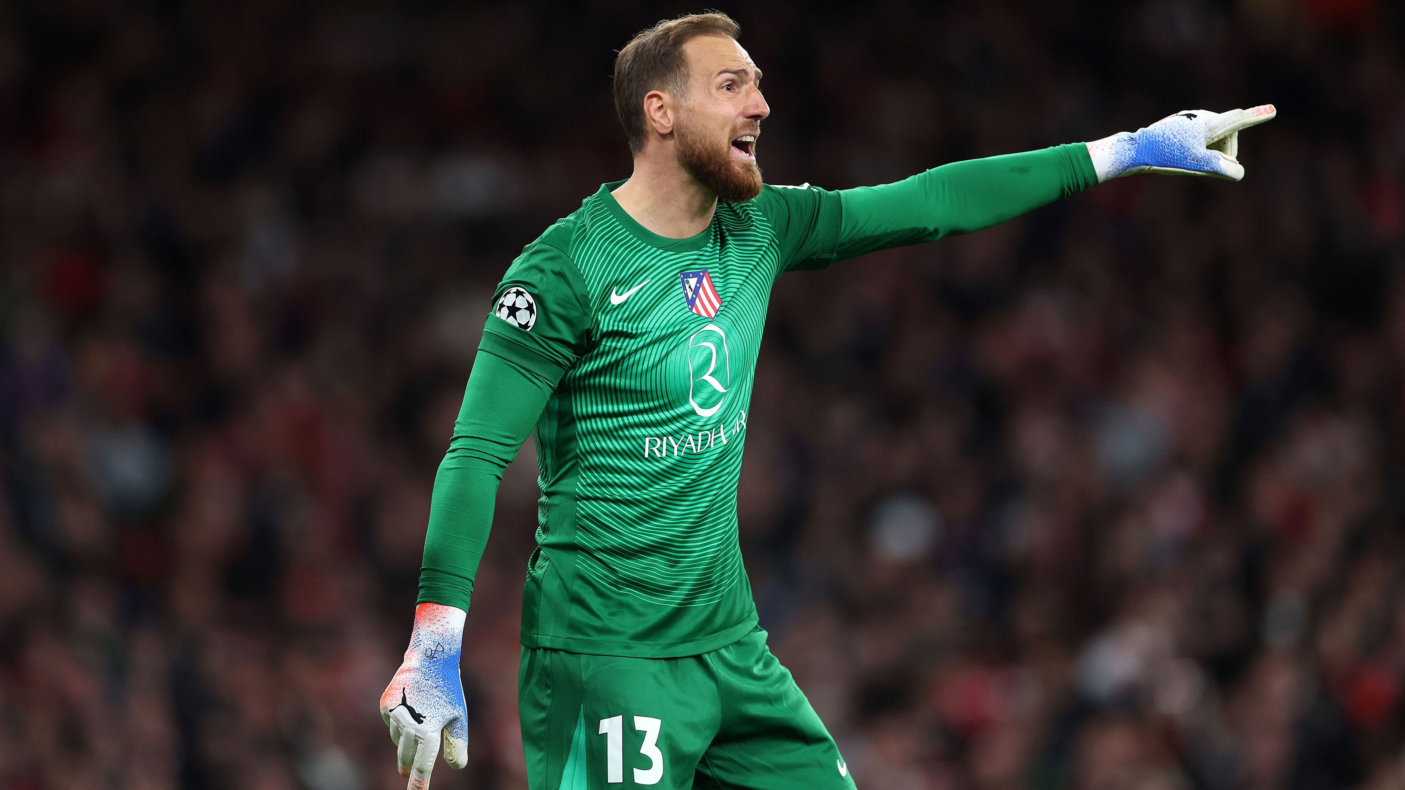 Juventus, pressing per il Dibu Martinez ma non solo: sondaggi per Oblak ...