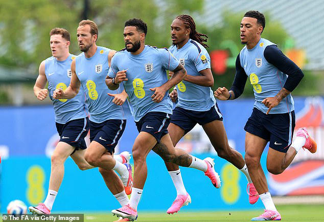 Terry says 11 members of England's squad are not good enough, Tuchel ...
